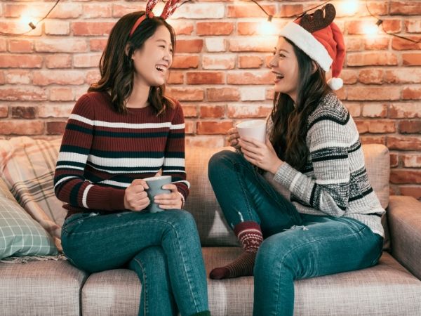 3 Tips for Planning the Perfect Girl’s Night In - What to Watch Guide